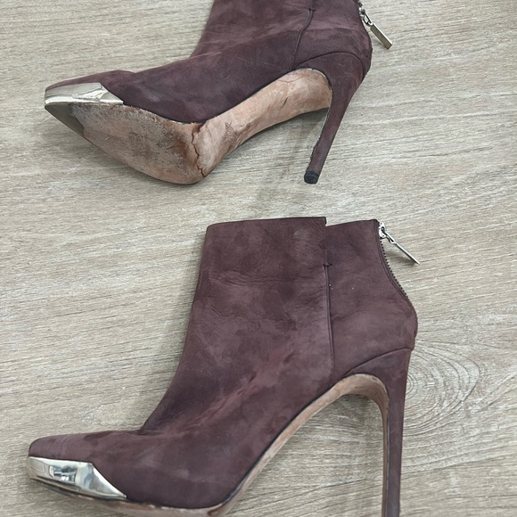 RACHEL Rachel Roy | Shoes | Rachel Roy Brown And Gold Heeled Stiletto ...